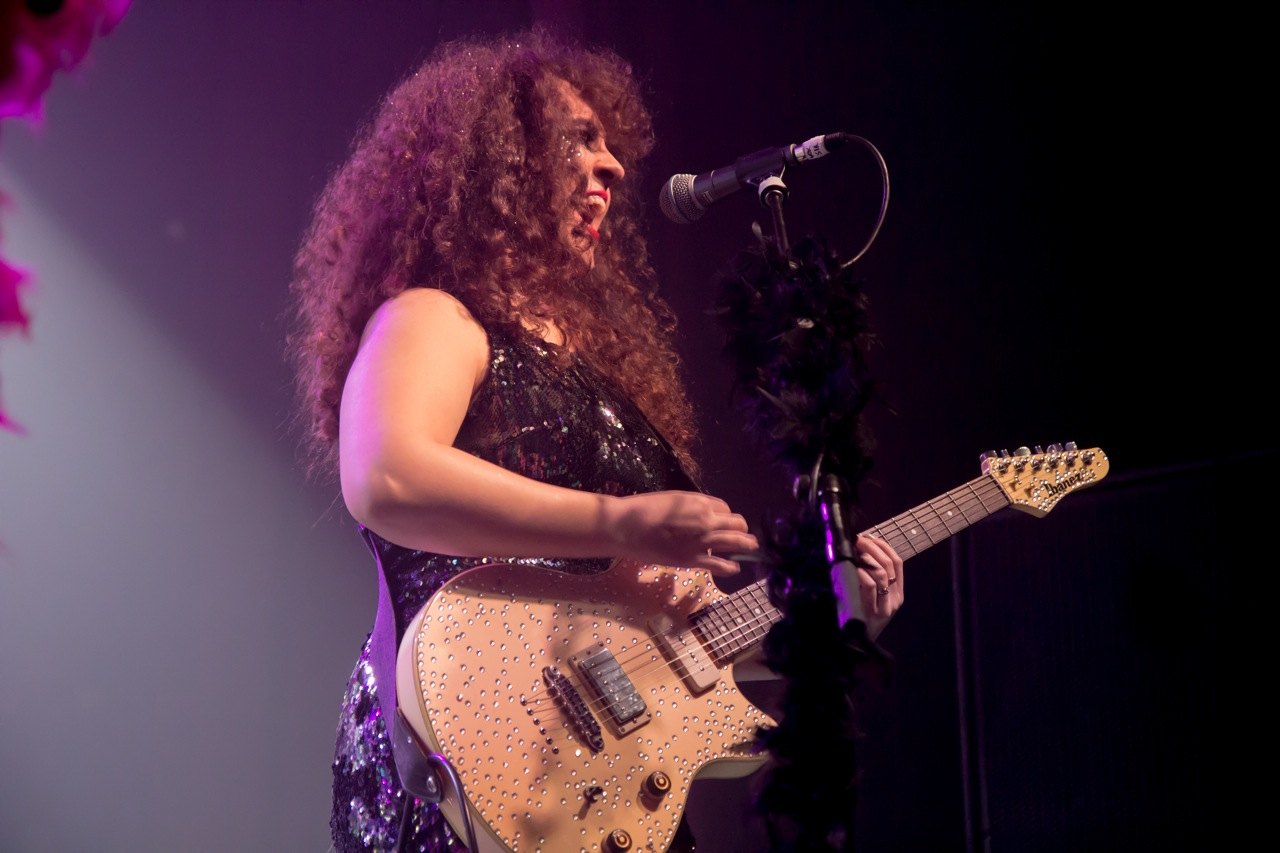 Live Review: The Wonder Stuff / Bentley Rhythm Ace / Fuzzbox ...